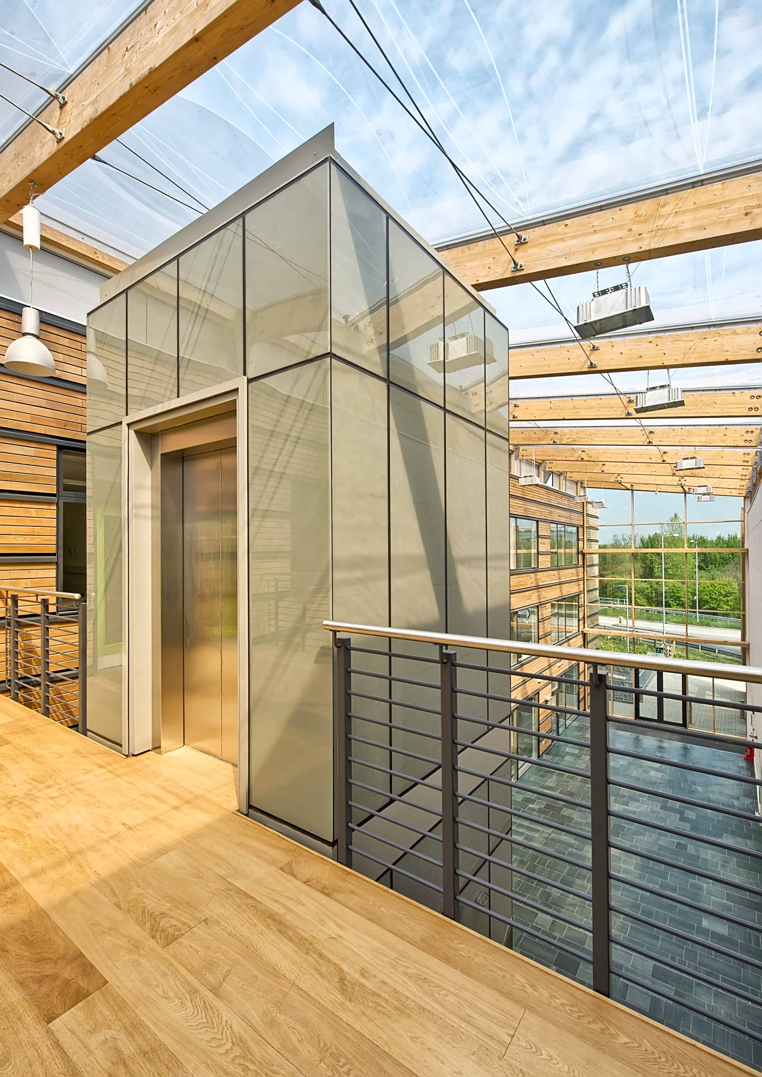 ETFE roof over office building - Architen Landrell