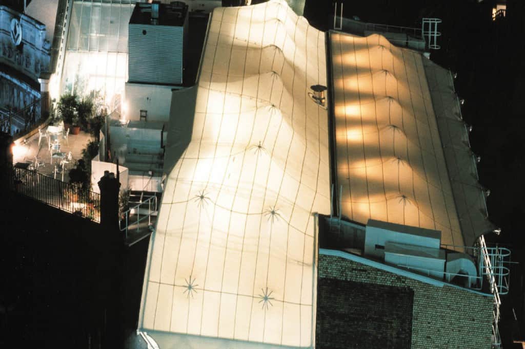 PVC coated polyester membrane roof - Architen Landrell