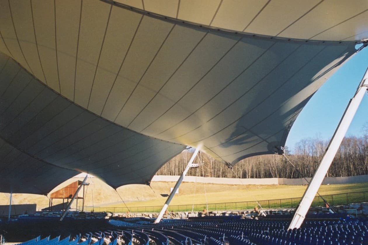 Tensile amphitheatre canopy - Architen Landrell