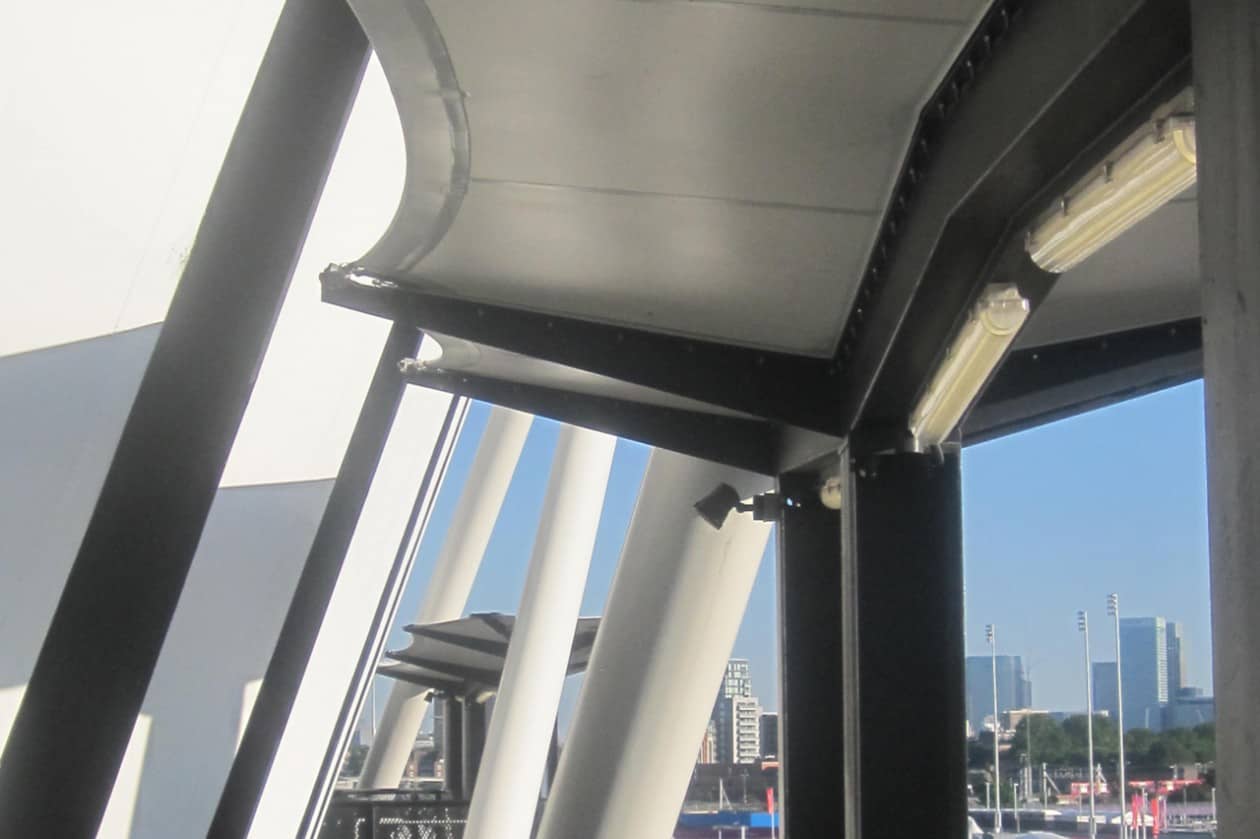 Small outdoor canopy - Architen Landrell