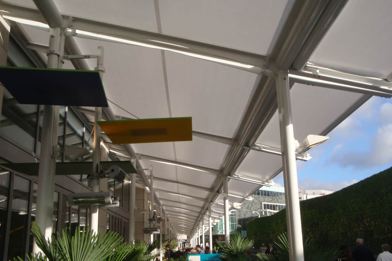 PTFE restaurant shading in Westfield shopping centre - Architen Landrell