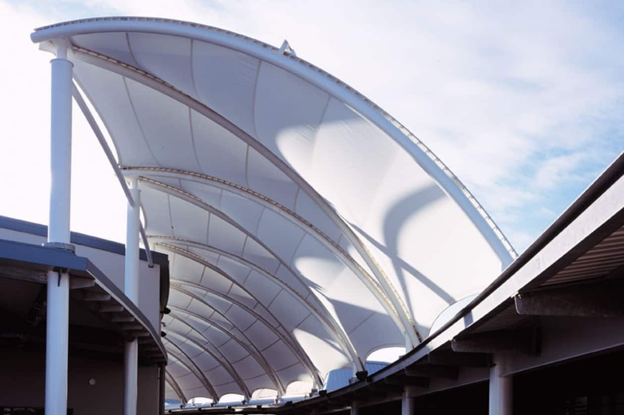 Tubular steel arches clad with PTFE - Architen Landrell