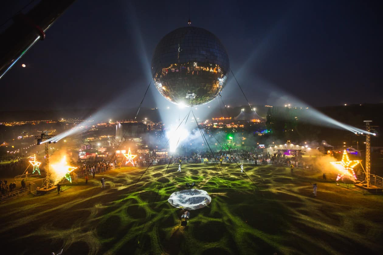 Disco Ball World Record - Architen Landrell
