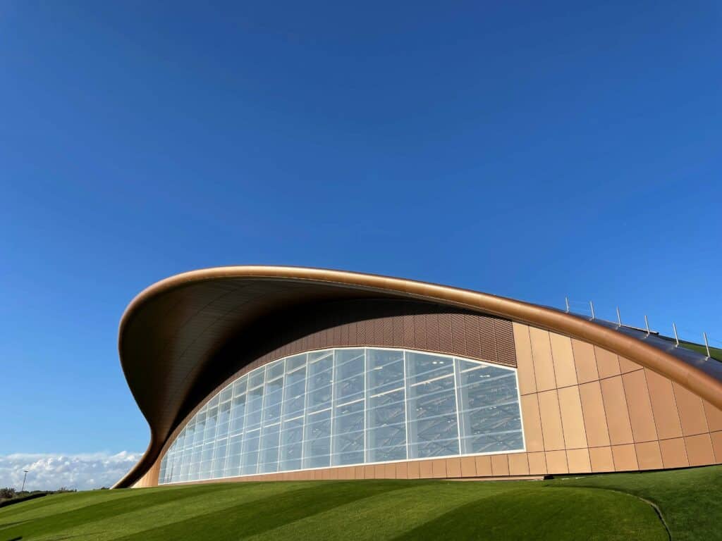 ETFE single layer facade - Architen Landrell