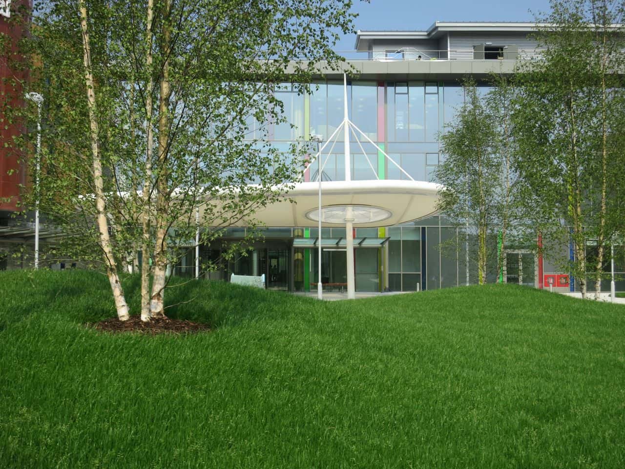 Enniskillen Hospital Ambulance Canopy - Architen Landrell